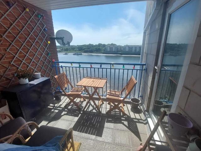 Apartment at Horseshoe Bridge, Southampton