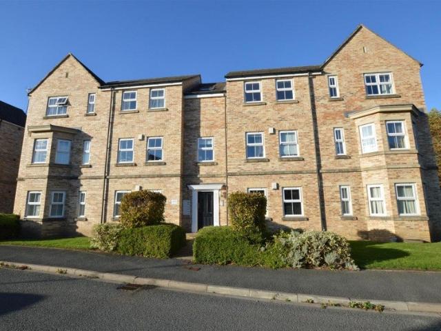 Apartment at Horseshoe Close, Colburn