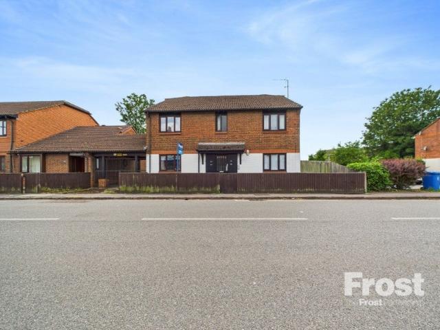 Apartment at Horton Road, Datchet