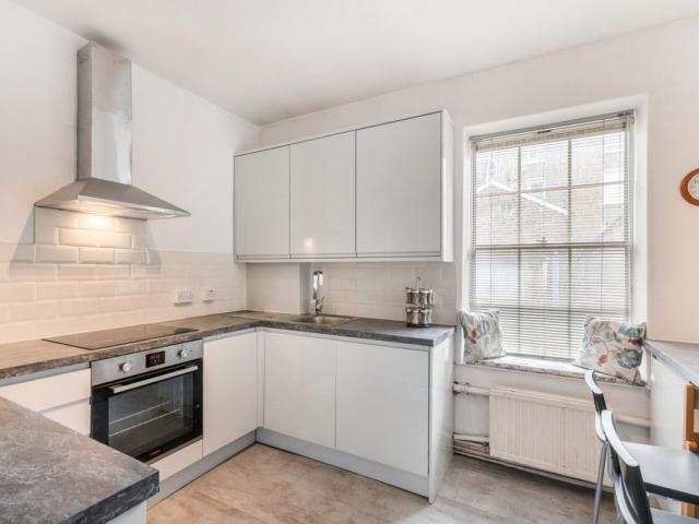 Apartment at Hortensia Road, Greater London
