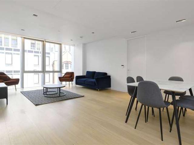 Apartment at Hosier Lane, City of London