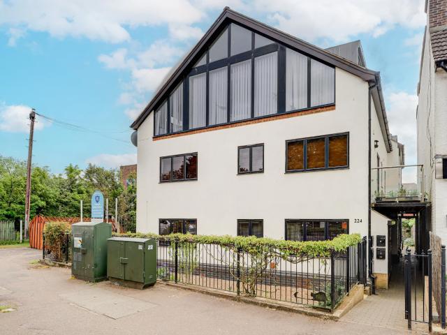 Apartment at Hatfield Road, St Albans