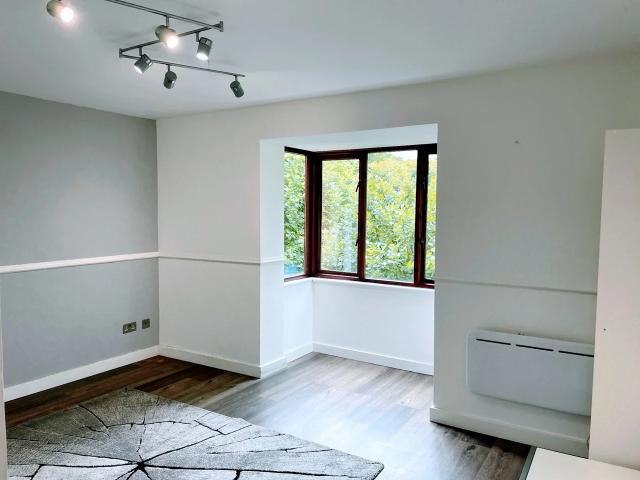 Apartment at Hattersfield Close, Greater London
