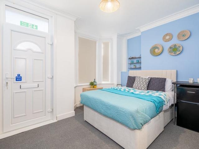 Apartment at Haunchwood Road, Nuneaton and Bedworth