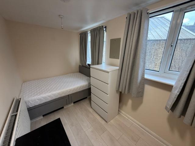 Apartment at Haven Place, Greater London
