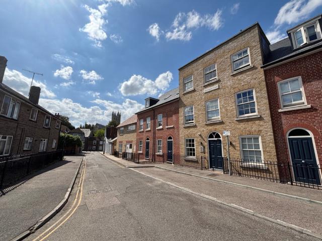 Apartment at Havelock Street, Canterbury