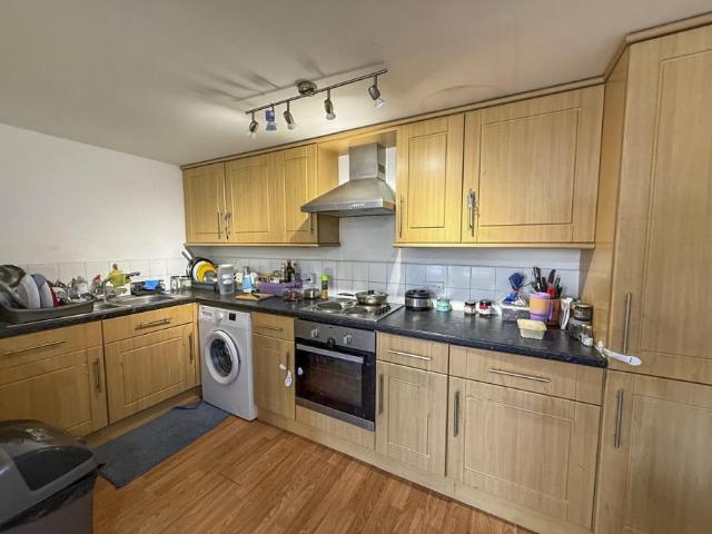 Apartment at Hawksworth Road, Rushcliffe