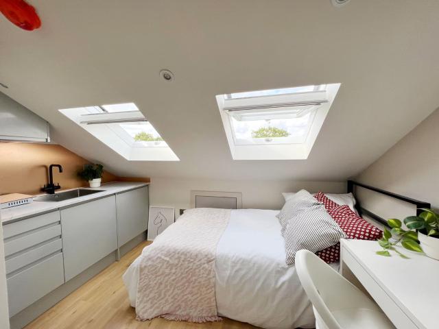 Apartment at Hawks Road, Greater London