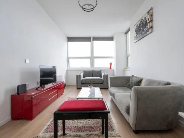 Apartment at Hawthorns Business Park, Sandwell