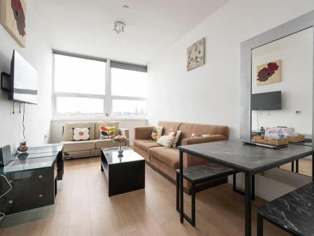 Apartment at Hawthorns Business Park, Sandwell