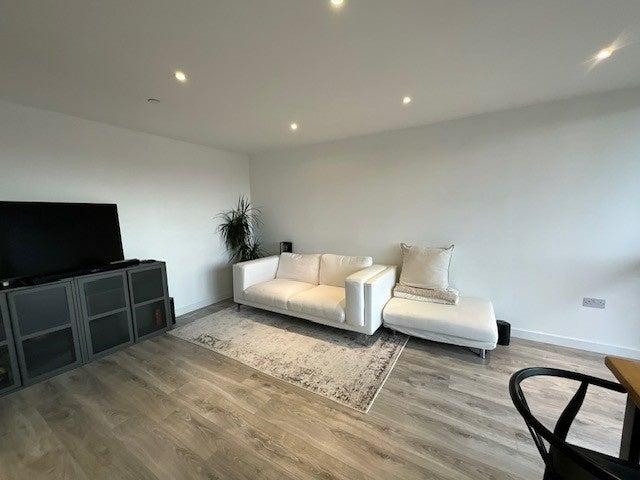 Apartment at Hay Currie Street, Greater London