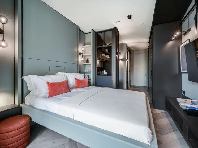 Apartment at Haydon Way, Greater London