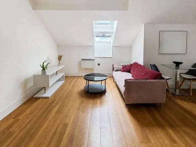 Apartment at Hayling Close, Slough