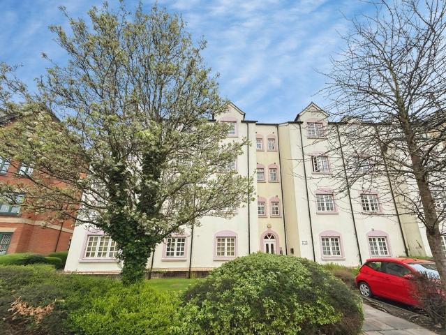 Apartment at Hadfield Close, Manchester