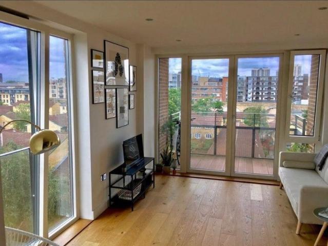 Apartment at Haggerston Road, Greater London