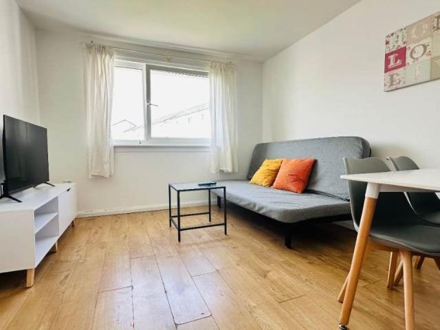 Apartment at Hailesland Grove, City of Edinburgh