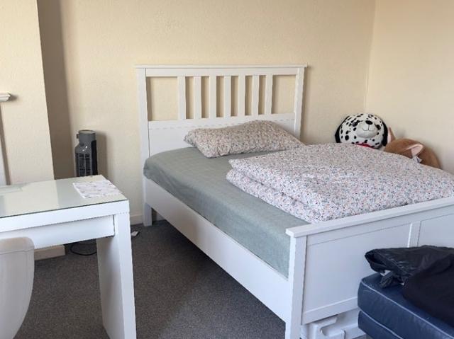 Apartment at Hale Lane, Greater London