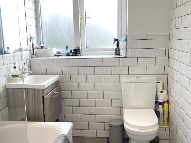Apartment at Halfway Street, Greater London
