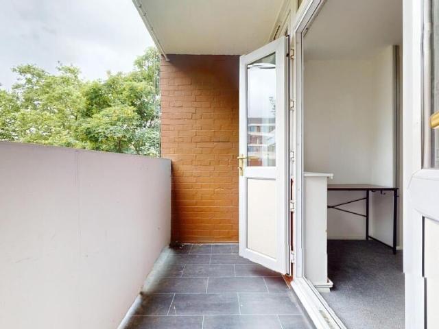 Apartment at Hall Place, City of Westminster