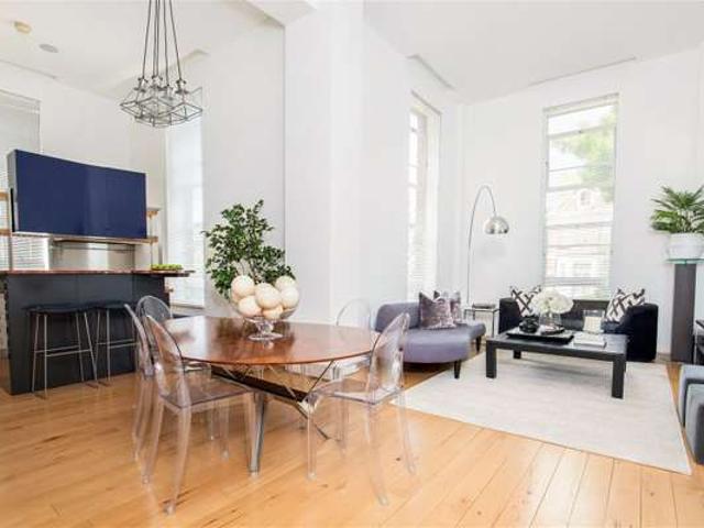 Apartment at Hall Road, City of Westminster