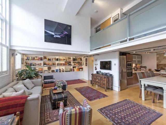 Apartment at Hall Road, City of Westminster