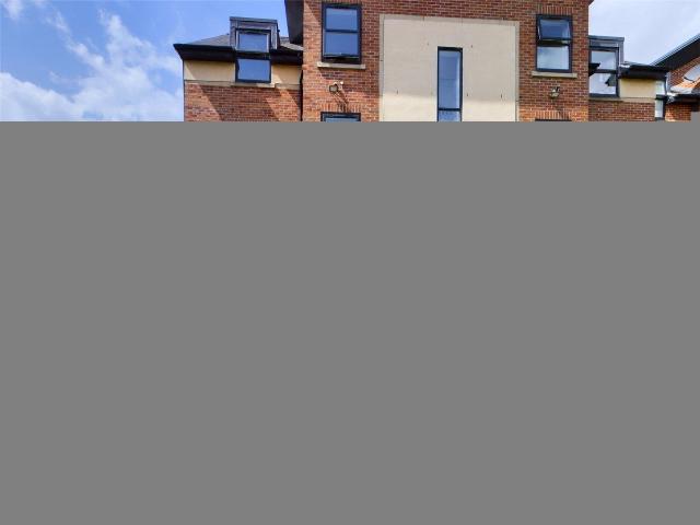 Apartment at Hall Road, Leeds