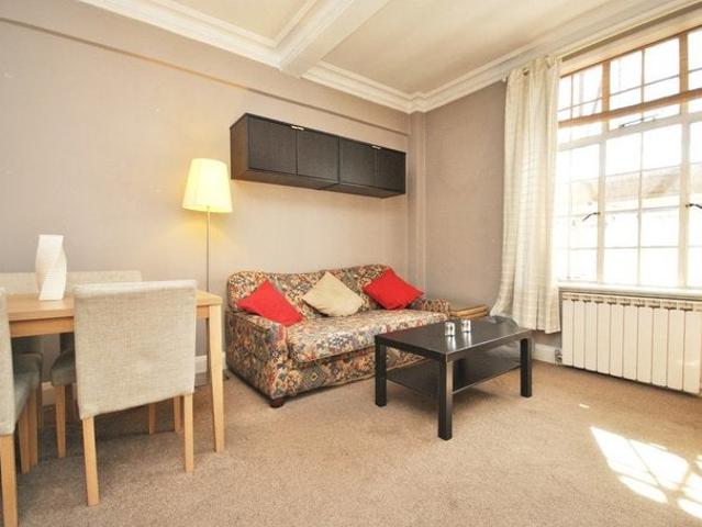 Apartment at Hallam Street, London