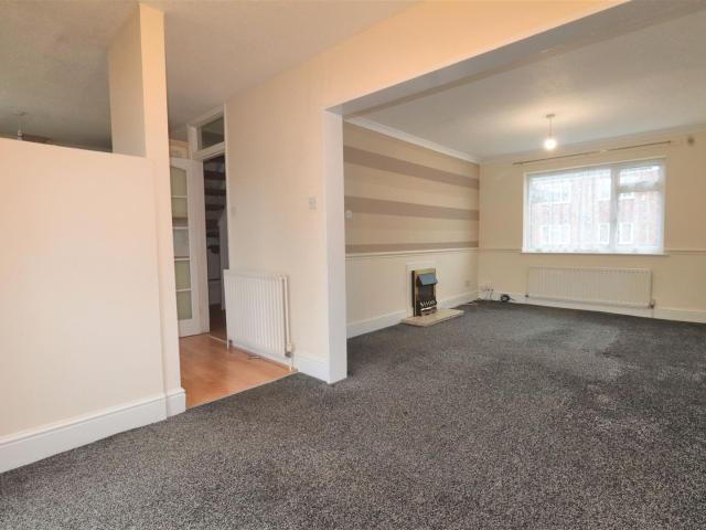 apartment at Hamble Drive, Aylesbury, HP21, United Kingdom