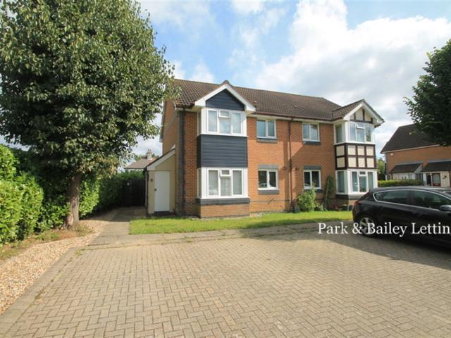 Apartment at Hambledon Road, Caterham on the Hill