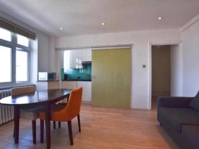 Apartment at Hamilton Drive, City of Westminster