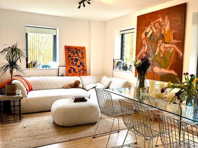 Apartment at Hamlets Way, Greater London