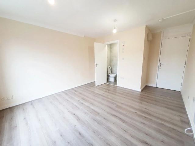 Apartment at Hammond Close, Greater London