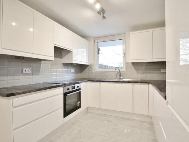 Apartment at Hammersmith Road, Greater London