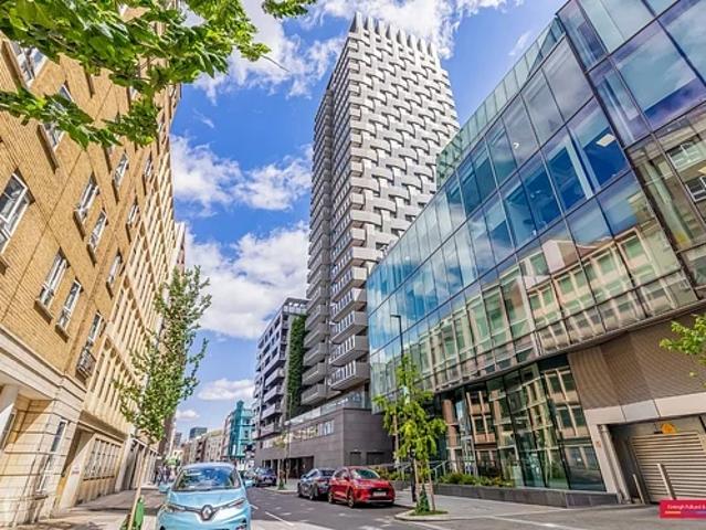 Apartment at Hampstead Road, Greater London