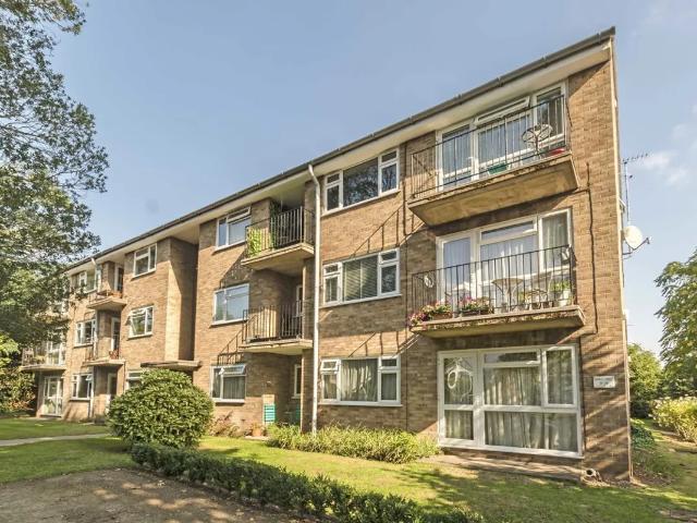 Apartment at Hampton Road, Greater London