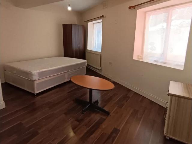 Apartment at Hampton Street, Greater London