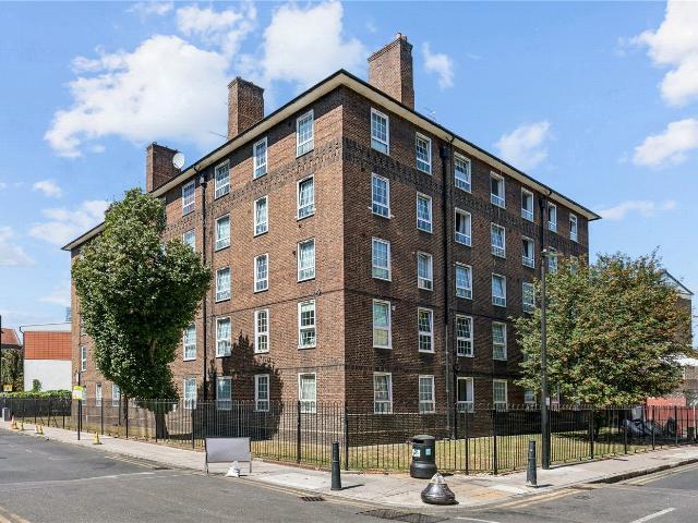 Apartment at Hanbury Street, Greater London