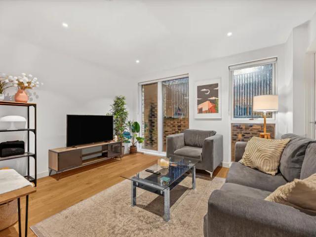 Apartment at Hand Axe Yard, Greater London