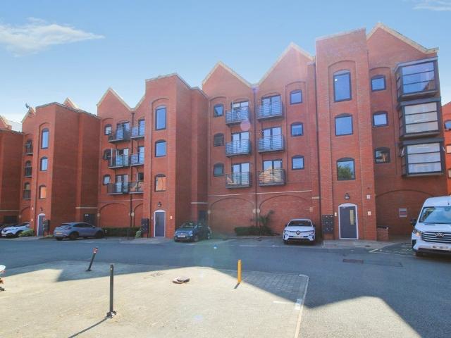 Apartment at Handbridge Square, Chester