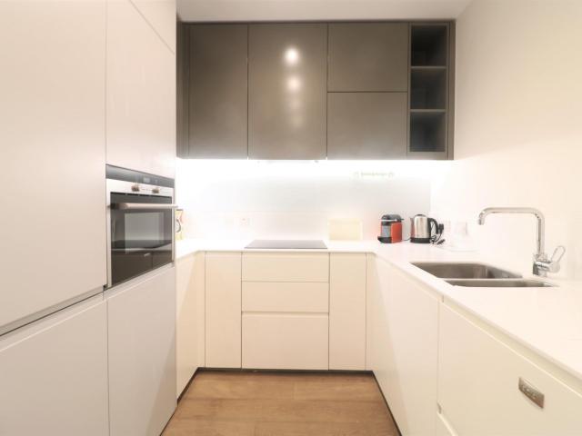 Apartment at Handyside Street, Greater London
