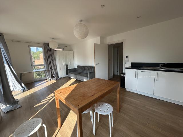 Apartment at Hannaford Walk, Greater London