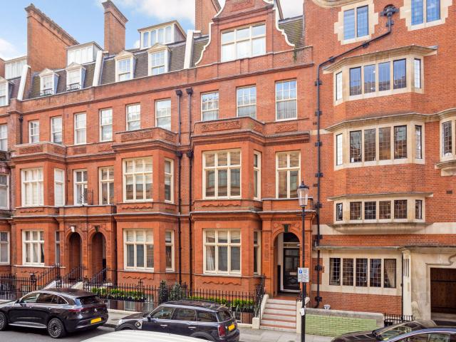 Apartment at Hans Road, Greater London