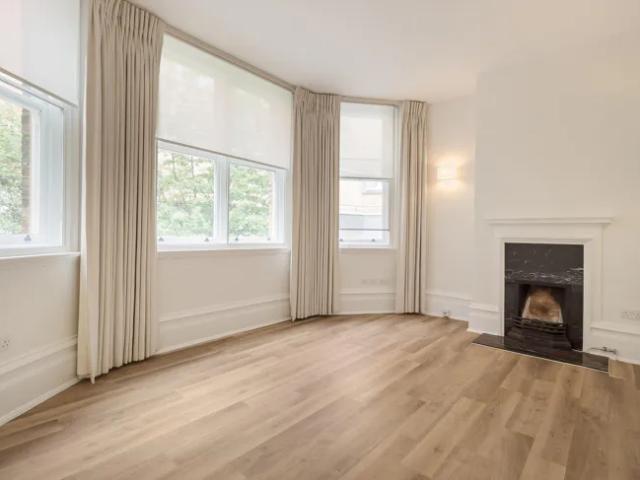 Apartment at Hans Road, Greater London