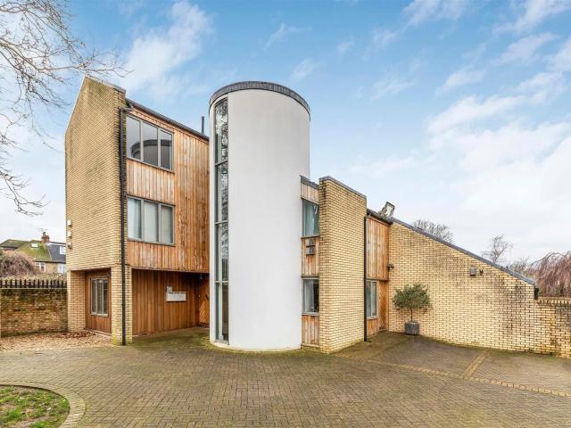 Apartment at Hanson Close, Greater London
