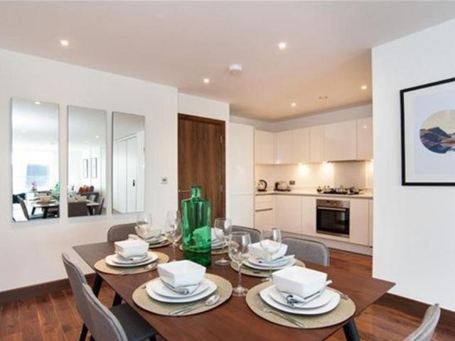 Apartment at Hansel Road, Greater London