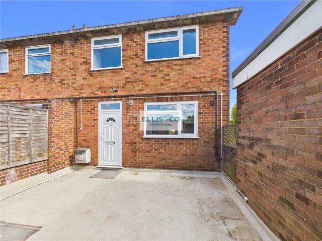Apartment at Harcourt Road, Hertsmere