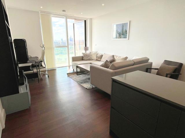 Apartment at Harbour Way, Greater London