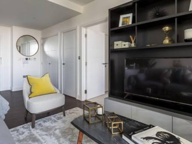 Apartment at Harbour Way, Greater London