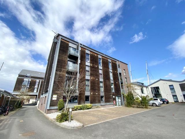 apartment at Harbourside, Great Western House, BS1