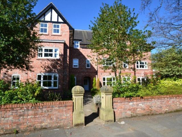 Apartment at Harboro Road, Trafford